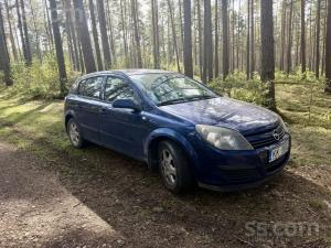 Синий Опель Астра 2005 в Рига, объемом двигателя 1.80 л и пробегом 219 тыс. км за 850 €, фото  на AUTOMOTO.COM.LV