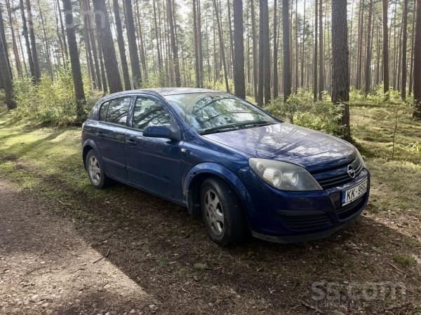 Opel Astra 2005 Rīga vietnē Zils Opel Astra 2005 Rīga, ar dzinēja tilpumu 1.80 L un nobraukumu 219 tūkst. km par 450 €, foto 1 vietnē AUTOMOTO.COM.LV