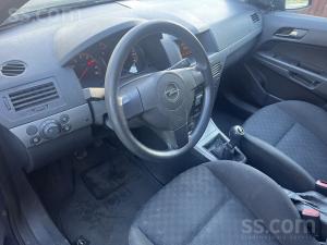Zils Opel Astra 2006 Jelgava, ar dzinēja tilpumu 1.60 L un nobraukumu 147 tūkst. km par 1380 €, foto 11 vietnē AUTOMOTO.COM.LV
