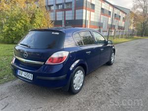 Zils Opel Astra 2006 Jelgava, ar dzinēja tilpumu 1.60 L un nobraukumu 147 tūkst. km par 1380 €, foto 17 vietnē AUTOMOTO.COM.LV