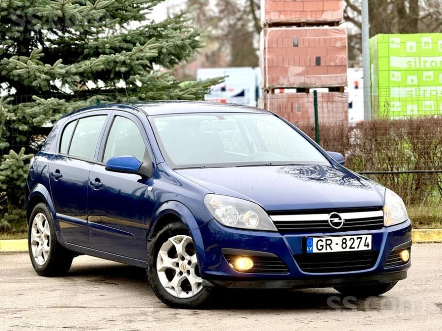 Zils Opel Astra 2006 Jelgava, ar dzinēja tilpumu 1.90 L un nobraukumu 233 tūkst. km par 1380 €, foto 1 vietnē AUTOMOTO.COM.LV