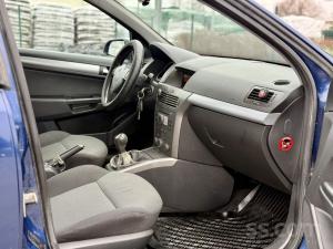 Zils Opel Astra 2006 Jelgava, ar dzinēja tilpumu 1.90 L un nobraukumu 233 tūkst. km par 1380 €, foto 10 vietnē AUTOMOTO.COM.LV