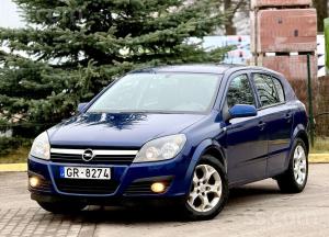 Blue Opel Astra 2006 in Jelgava, with an engine capacity of 1.90 L and mileage of 233 thousand km for 1250 €, photo 3 on AUTOMOTO.COM.LV
