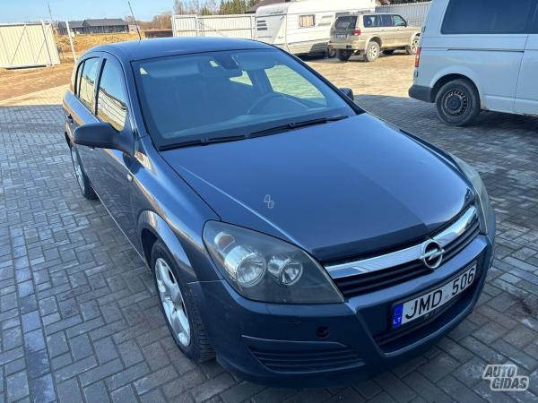 Zils Opel Astra 2006 Gargždai, ar dzinēja tilpumu 1.20 L un nobraukumu 253 tūkst. km par 950 €, foto 5 vietnē AUTOMOTO.COM.LV