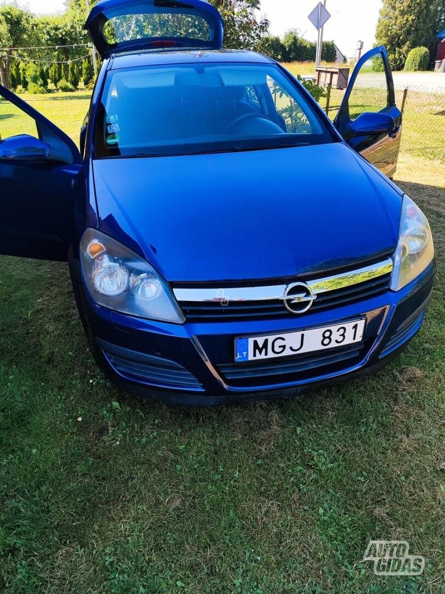 Zils Opel Astra 2006 Vilkaviškis, ar dzinēja tilpumu 1.90 L un nobraukumu 365 tūkst. km par 1500 €, foto 1 vietnē AUTOMOTO.COM.LV
