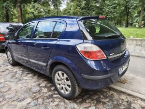 Zils Opel Astra 2006 Rīga, ar dzinēja tilpumu 1.80 L un nobraukumu 192 tūkst. km par 1500 €, foto 4 vietnē AUTOMOTO.COM.LV