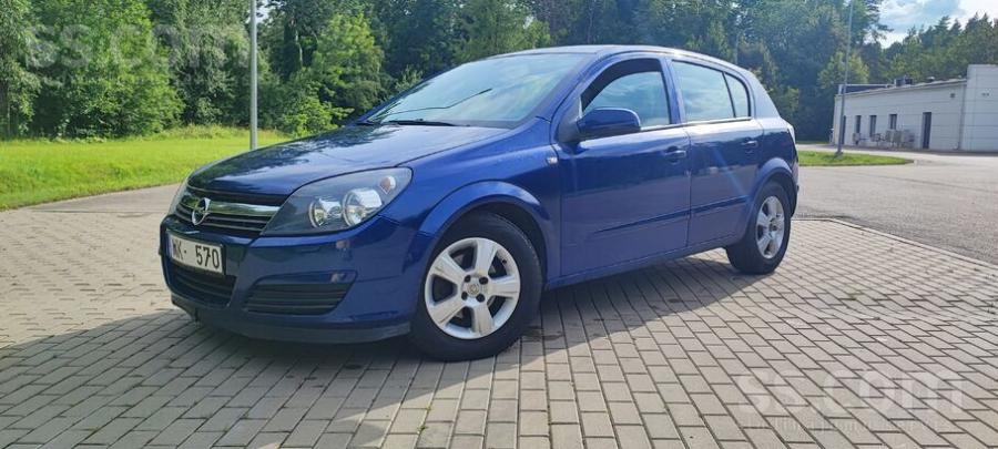 Blue Opel Astra 2006 in Jelgava, with an engine capacity of 1.60 L and mileage of 380 thousand km for 1550 €, photo 1 on AUTOMOTO.COM.LV