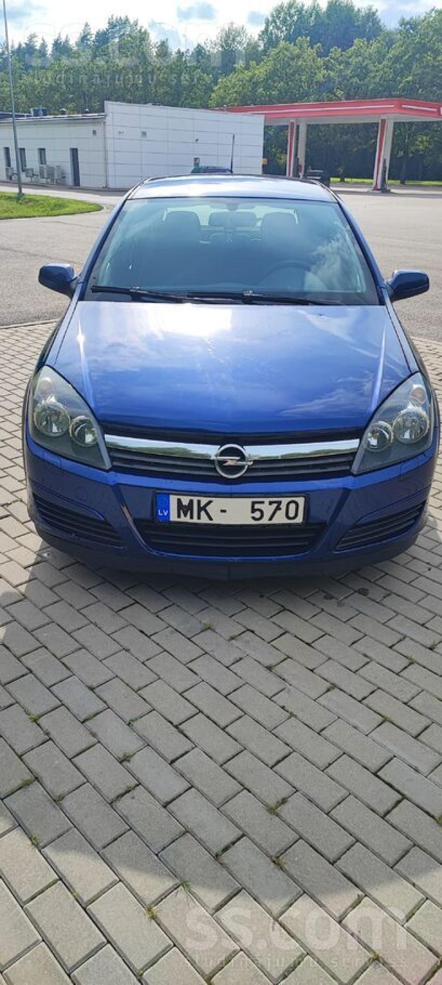 Blue Opel Astra 2006 in Jelgava, with an engine capacity of 1.60 L and mileage of 380 thousand km for 1550 €, photo 3 on AUTOMOTO.COM.LV