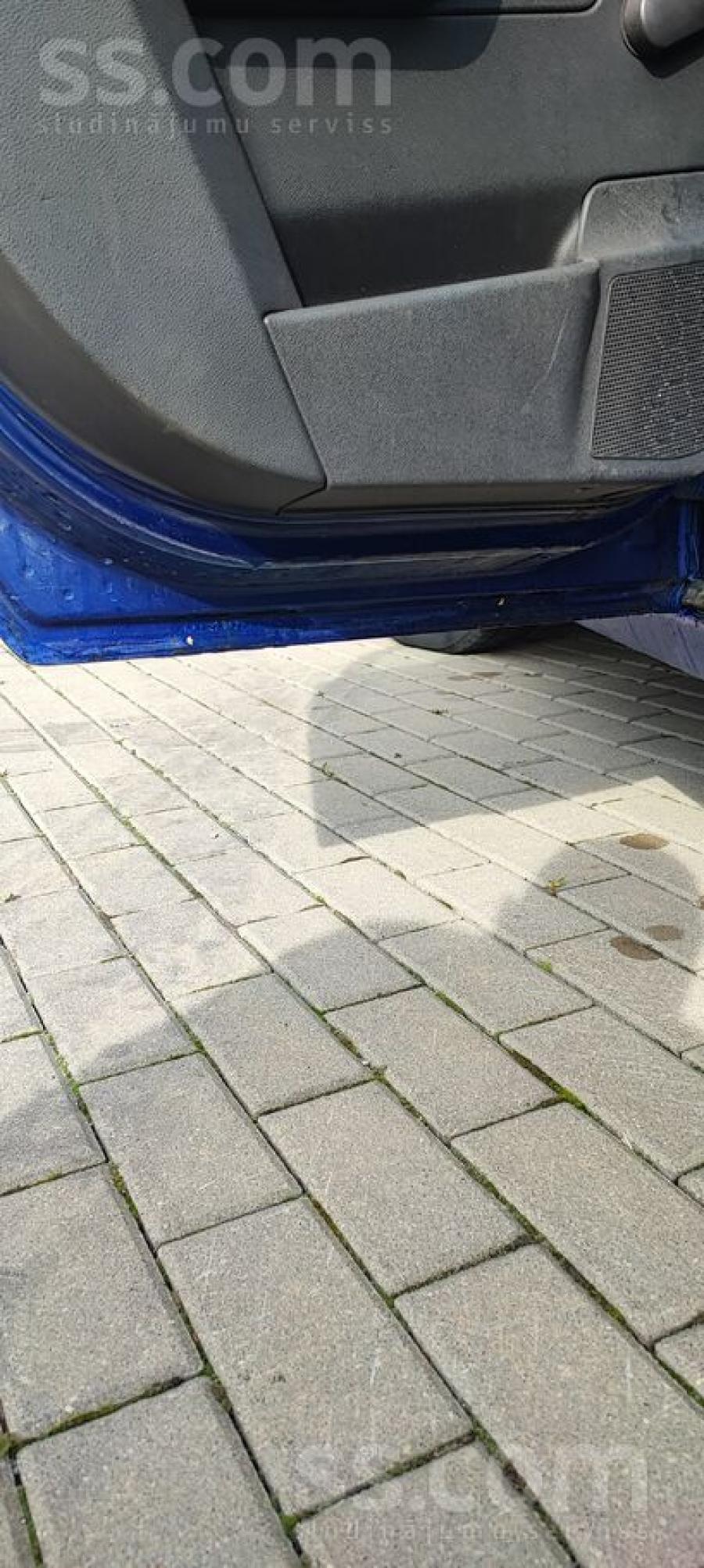 Blue Opel Astra 2006 in Jelgava, with an engine capacity of 1.60 L and mileage of 380 thousand km for 1550 €, photo 17 on AUTOMOTO.COM.LV