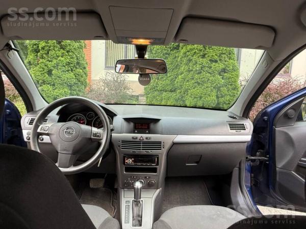 Zils Opel Astra 2006 Rīga, ar dzinēja tilpumu 1.80 L un nobraukumu 192 tūkst. km par 1500 €, foto 7 vietnē AUTOMOTO.COM.LV