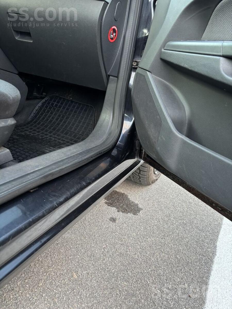 Zils Opel Astra 2006 Rīga, ar dzinēja tilpumu 1.60 L un nobraukumu 289 tūkst. km par 1600 €, foto 15 vietnē AUTOMOTO.COM.LV