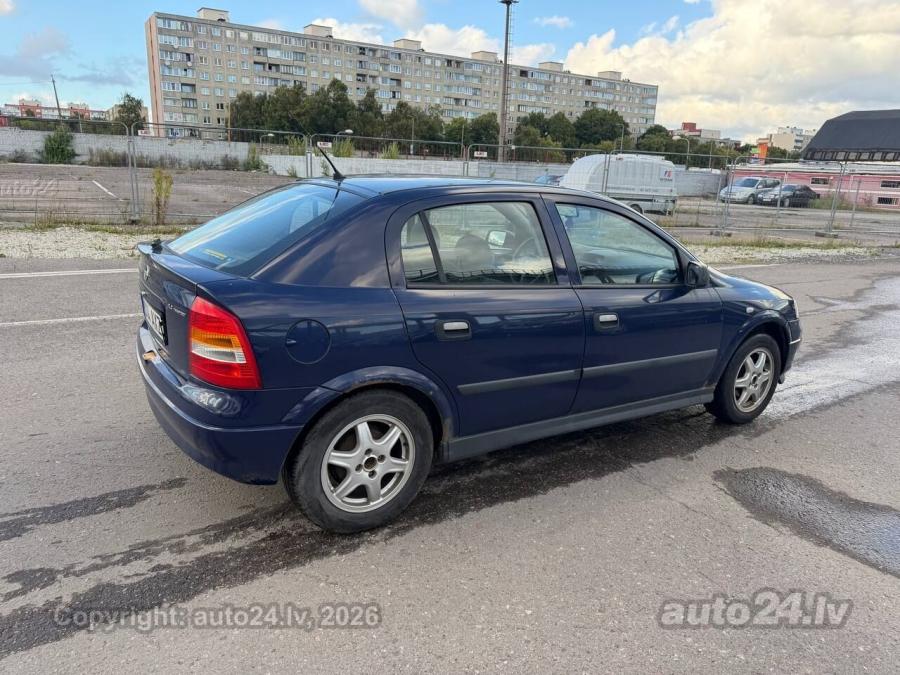 Blue Opel Astra 2006 in Tallinn, with an engine capacity of 1.40 L and mileage of 117 thousand km for 799 €, photo 4 on AUTOMOTO.COM.LV