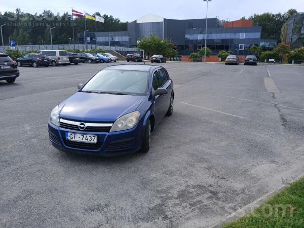 Zils Opel Astra 2006 Rīga, ar dzinēja tilpumu 1.40 L un nobraukumu 294 tūkst. km par 780 €, foto 1 vietnē AUTOMOTO.COM.LV