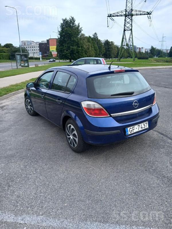 Zils Opel Astra 2006 Rīga, ar dzinēja tilpumu 1.40 L un nobraukumu 294 tūkst. km par 780 €, foto 4 vietnē AUTOMOTO.COM.LV