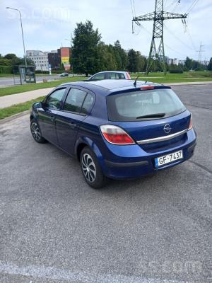 Zils Opel Astra 2006 Rīga, ar dzinēja tilpumu 1.40 L un nobraukumu 294 tūkst. km par 780 €, foto 4 vietnē AUTOMOTO.COM.LV