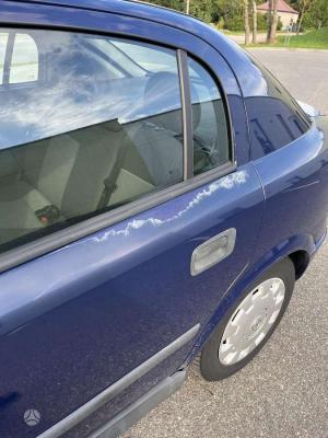 Zils Opel Astra 2006 Kauņa, ar dzinēja tilpumu 1.36 L un nobraukumu 93 tūkst. km par 1950 €, foto 17 vietnē AUTOMOTO.COM.LV