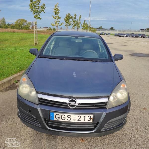 Zils Opel Astra 2006 Šauļi, ar dzinēja tilpumu 1.40 L un nobraukumu 176 tūkst. km par 1100 €, foto 1 vietnē AUTOMOTO.COM.LV