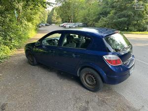 Zils Opel Astra 2006 Viļņa, ar dzinēja tilpumu 1.60 L un nobraukumu 210 tūkst. km par 900 €, foto 5 vietnē AUTOMOTO.COM.LV