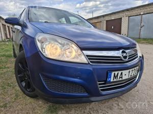 Blue Opel Astra 2007 in Riga, with an engine capacity of 1.90 L and mileage of 305 thousand km for 800 €, photo 6 on AUTOMOTO.COM.LV