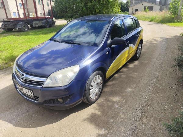 Blue Opel Astra 2007 in Kretinga, with an engine capacity of 0.00 L and mileage of 235 thousand km for 750 €, photo 1 on AUTOMOTO.COM.LV