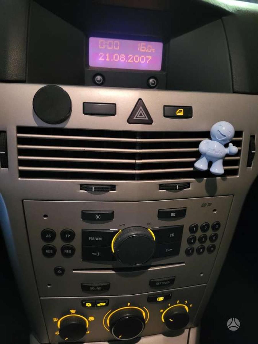 Zils Opel Astra 2007 Panevēža, ar dzinēja tilpumu 1.36 L un nobraukumu 137 tūkst. km par 690 €, foto 10 vietnē AUTOMOTO.COM.LV