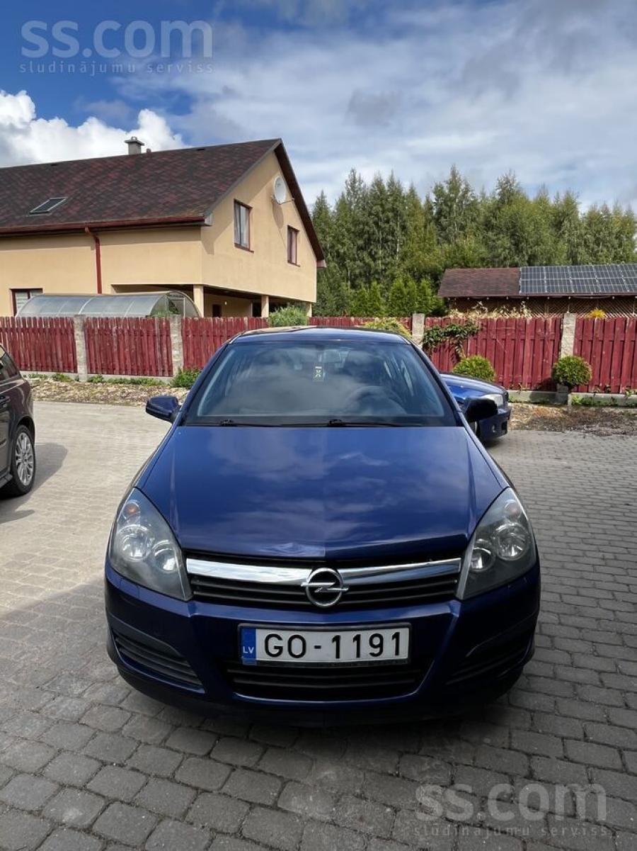 Zils Opel Astra 2007 Valmiera, ar dzinēja tilpumu 1.60 L un nobraukumu 186 tūkst. km par 1000 €, foto 4 vietnē AUTOMOTO.COM.LV