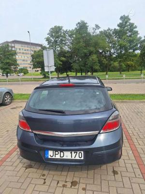 Zils Opel Astra 2007 Alīta, ar dzinēja tilpumu 1.91 L un nobraukumu 261 tūkst. km par 2000 €, foto 4 vietnē AUTOMOTO.COM.LV