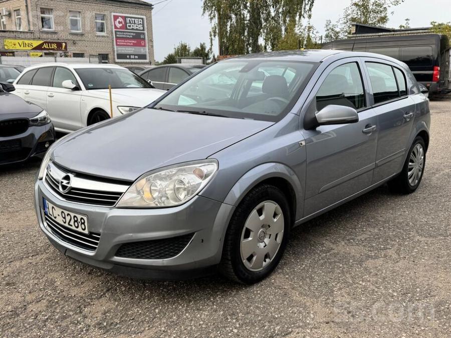 Zils Opel Astra 2007 Daugavpils, ar dzinēja tilpumu 1.70 L un nobraukumu 0 tūkst. km par 1250 €, foto 4 vietnē AUTOMOTO.COM.LV