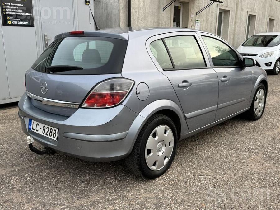 Zils Opel Astra 2007 Daugavpils, ar dzinēja tilpumu 1.70 L un nobraukumu 0 tūkst. km par 1250 €, foto 7 vietnē AUTOMOTO.COM.LV