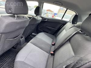 Zils Opel Astra 2007 Daugavpils, ar dzinēja tilpumu 1.70 L un nobraukumu 0 tūkst. km par 1250 €, foto 18 vietnē AUTOMOTO.COM.LV
