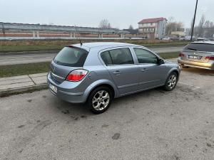 Zils Opel Astra 2008 Kauņa, ar dzinēja tilpumu 1.91 L un nobraukumu 357 tūkst. km par 1450 €, foto 3 vietnē AUTOMOTO.COM.LV
