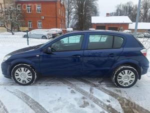Zils Opel Astra 2008 Valmiera, ar dzinēja tilpumu 1.60 L un nobraukumu 194 tūkst. km par 1950 €, foto 2 vietnē AUTOMOTO.COM.LV
