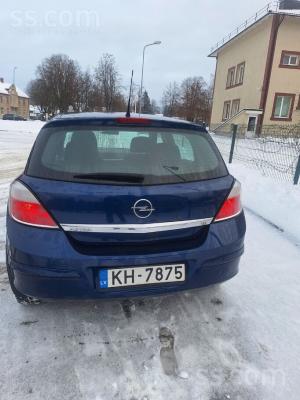 Zils Opel Astra 2008 Valmiera, ar dzinēja tilpumu 1.60 L un nobraukumu 194 tūkst. km par 1950 €, foto 4 vietnē AUTOMOTO.COM.LV