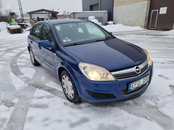Zils Opel Astra 2008 Kauņa, ar dzinēja tilpumu 1.70 L un nobraukumu 191 tūkst. km par 750 €, foto 1 vietnē AUTOMOTO.COM.LV
