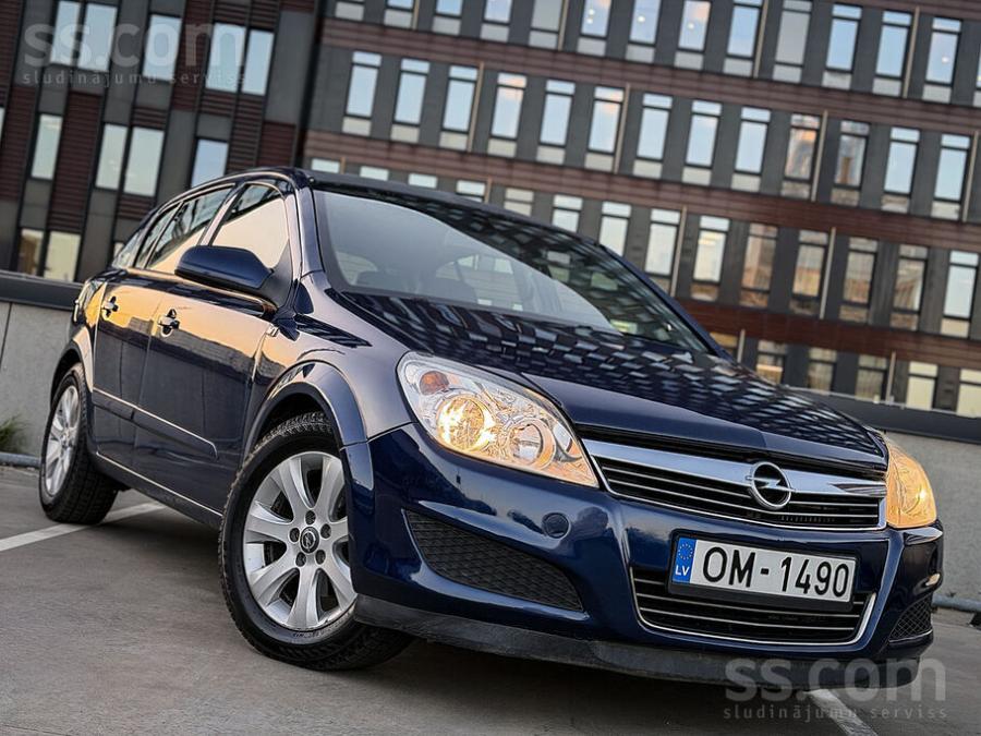 Zils Opel Astra 2008 Rīga, ar dzinēja tilpumu 1.70 L un nobraukumu 351 tūkst. km par 1000 €, foto 7 vietnē AUTOMOTO.COM.LV