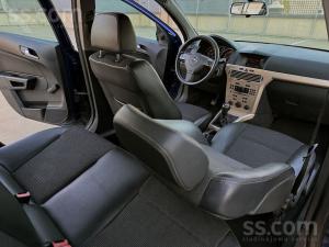 Zils Opel Astra 2008 Rīga, ar dzinēja tilpumu 1.70 L un nobraukumu 351 tūkst. km par 1000 €, foto 8 vietnē AUTOMOTO.COM.LV