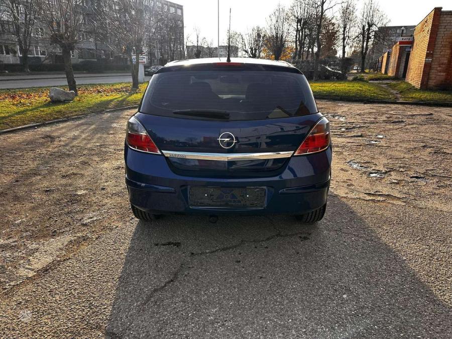 Zils Opel Astra 2009 Kauņa, ar dzinēja tilpumu 1.60 L un nobraukumu 140 tūkst. km par 4200 €, foto 5 vietnē AUTOMOTO.COM.LV