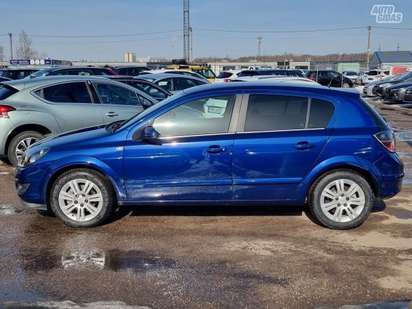 Zils Opel Astra 2009 Kauņa, ar dzinēja tilpumu 1.60 L un nobraukumu 140 tūkst. km par 3700 €, foto 8 vietnē AUTOMOTO.COM.LV