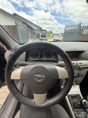Zils Opel Astra 2009 Marijampole, ar dzinēja tilpumu 1.70 L un nobraukumu 206 tūkst. km par 950 €, foto 11 vietnē AUTOMOTO.COM.LV