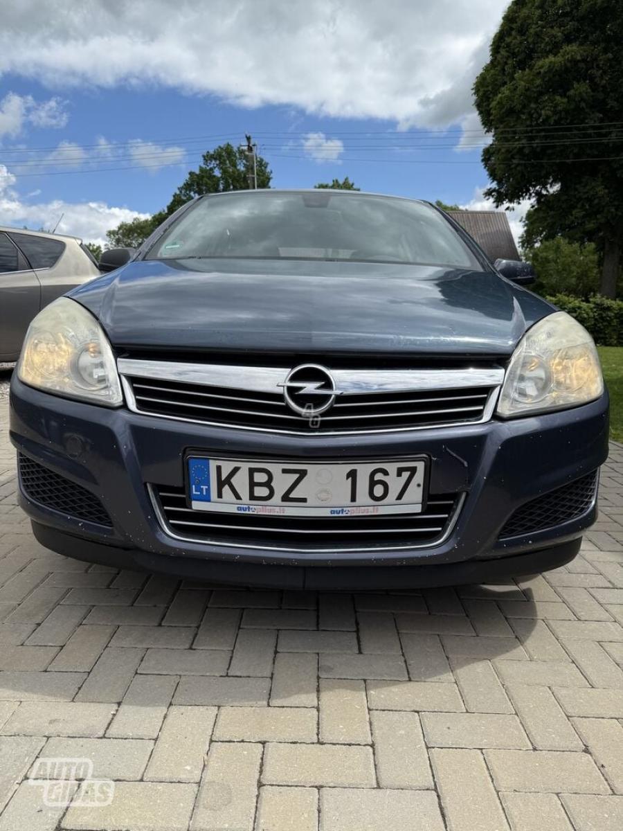 Zils Opel Astra 2009 Marijampole, ar dzinēja tilpumu 1.70 L un nobraukumu 206 tūkst. km par 950 €, foto 16 vietnē AUTOMOTO.COM.LV