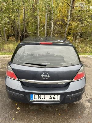 Zils Opel Astra 2009 Kauņa, ar dzinēja tilpumu 1.90 L un nobraukumu 238 tūkst. km par 1500 €, foto 3 vietnē AUTOMOTO.COM.LV