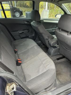 Zils Opel Astra 2009 Kauņa, ar dzinēja tilpumu 1.90 L un nobraukumu 238 tūkst. km par 1500 €, foto 8 vietnē AUTOMOTO.COM.LV