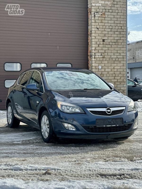 Zils Opel Astra 2010 Kretinga, ar dzinēja tilpumu 1.60 L un nobraukumu 280 tūkst. km par 4350 €, foto 3 vietnē AUTOMOTO.COM.LV