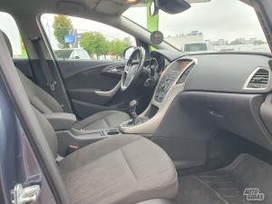 Blue Opel Astra 2010 in Kaunas, with an engine capacity of 1.70 L and mileage of 325 thousand km for 2750 €, photo 10 on AUTOMOTO.COM.LV