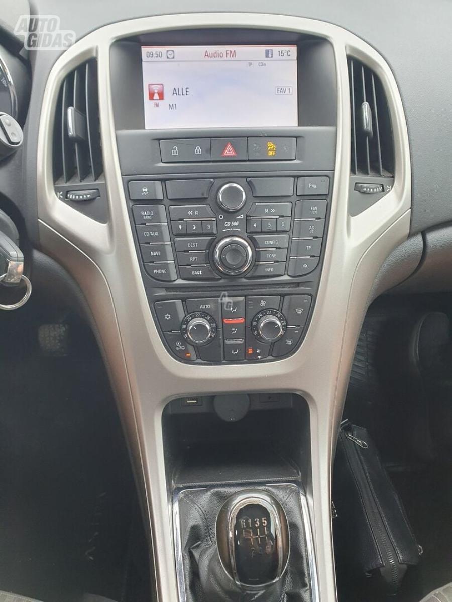 Blue Opel Astra 2010 in Kaunas, with an engine capacity of 1.70 L and mileage of 325 thousand km for 2750 €, photo 12 on AUTOMOTO.COM.LV