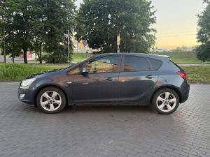 Zils Opel Astra 2010 Kauņa, ar dzinēja tilpumu 1.69 L un nobraukumu 262 tūkst. km par 1790 €, foto 5 vietnē AUTOMOTO.COM.LV