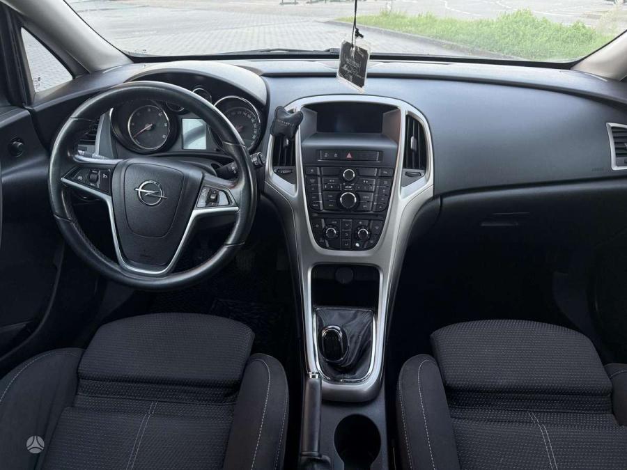 Zils Opel Astra 2010 Kauņa, ar dzinēja tilpumu 1.69 L un nobraukumu 262 tūkst. km par 1790 €, foto 13 vietnē AUTOMOTO.COM.LV