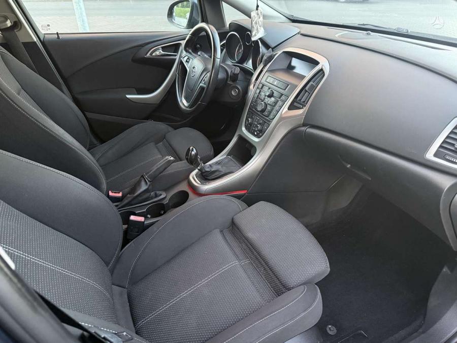 Zils Opel Astra 2010 Kauņa, ar dzinēja tilpumu 1.69 L un nobraukumu 262 tūkst. km par 1790 €, foto 14 vietnē AUTOMOTO.COM.LV