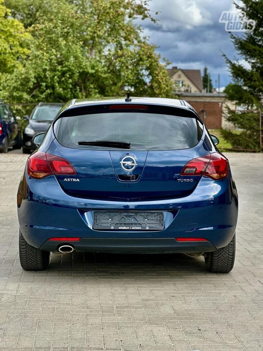 Zils Opel Astra 2010 Kretinga, ar dzinēja tilpumu 1.60 L un nobraukumu 280 tūkst. km par 4000 €, foto 8 vietnē AUTOMOTO.COM.LV