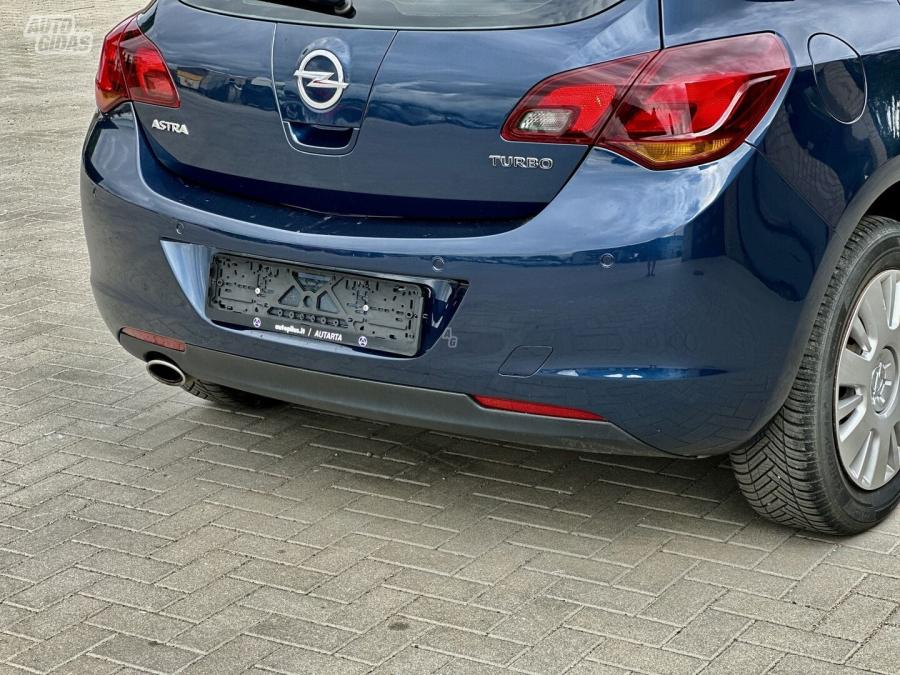 Zils Opel Astra 2010 Kretinga, ar dzinēja tilpumu 1.60 L un nobraukumu 280 tūkst. km par 4000 €, foto 10 vietnē AUTOMOTO.COM.LV
